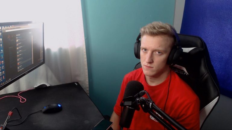Here's Tfue's streaming setup | Dot Esports