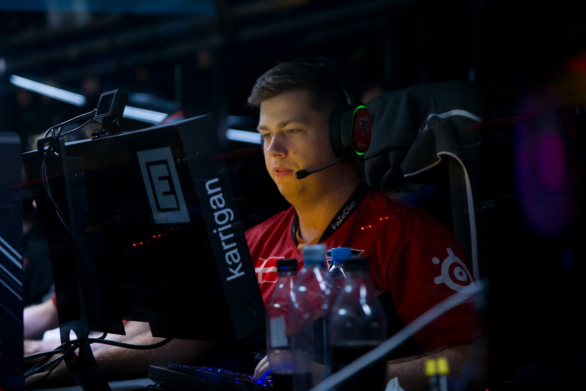 Karrigan's FaZe buyout is reportedly set at $150,000 | Dot Esports